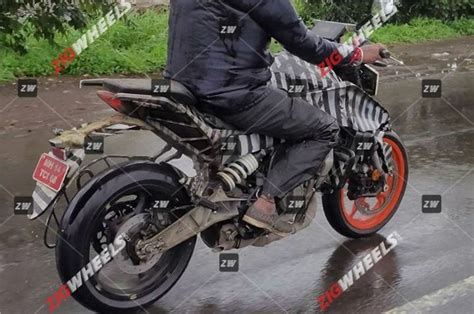 Next Gen Ktm 200 Duke To Get A Bigger Display Autocar India