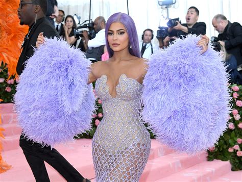 What Is Kylie Skin? Kylie Jenner Launches Skin Care Line: 'It's the ...