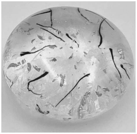 一种藏红花氨基酸皂及其制备方法与流程2