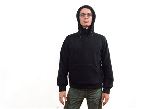 Купить флисовую толстовку с замком и карманом-кенгуру.MALPA