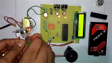 Lpg Gas Leakage Detector Mini Project Using Pic18f4550 Youtube