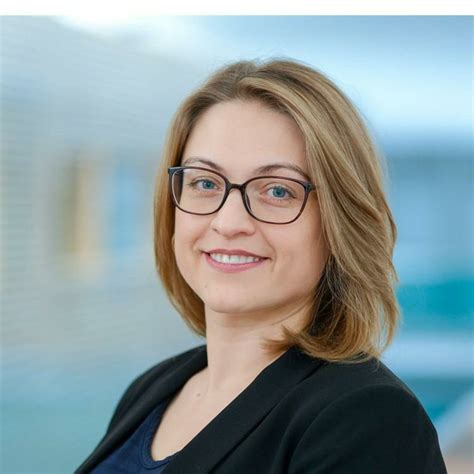 Faina Hassani Hr Software Consultant Lohndirekt Gmbh Einfach Effizient Xing