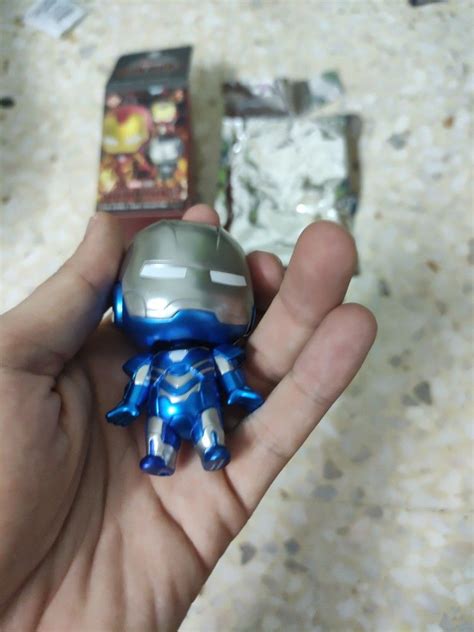 Hot Toy Cosbi Iron Man Mk Xxx Hobbies And Toys Toys And Games On Carousell