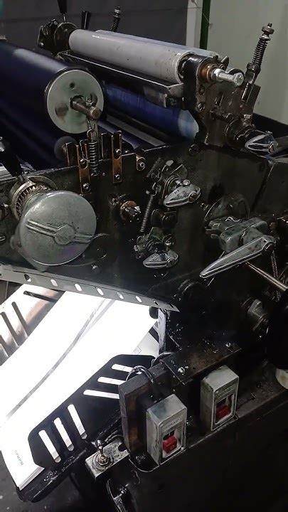 Multilith 1250 Rodando Ap 56g Formato 9 Youtube