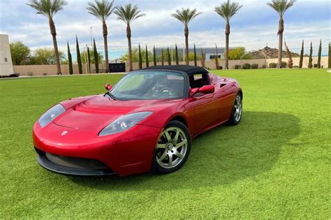 2008 Tesla Roadster 15 Find My Electric