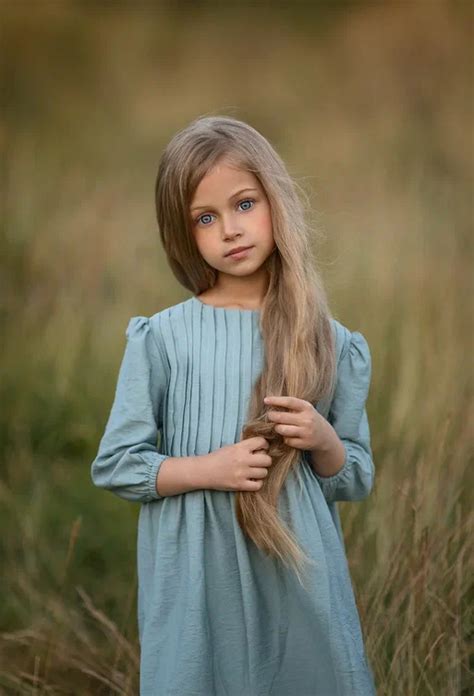 Height 140cm 4 7 Shoe 34 Eu 2½ Us 1½ Uk Hair Blond Eyes Blue