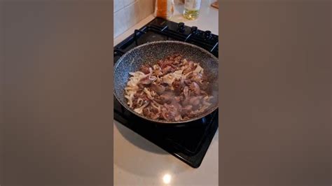 ქათმის ღვიძლი გამომცხვარ ჭადზე Youtube