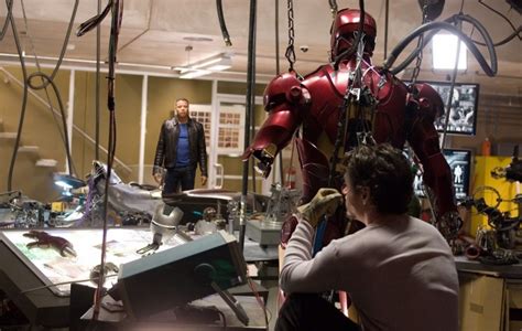 Железный человек смотреть онлайн фильм в хорошем Hd качестве