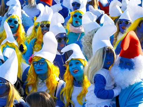 German Town Sees A Smurf Invasion, As Thousands Gather To Break World ...