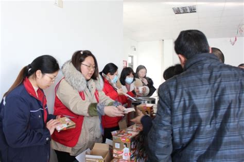 渡头董社区：寒潮来袭 工会关怀暖人心