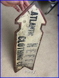 31 December 2025 Vintage Metal Sign