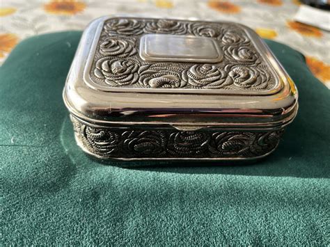 Метална кутия за бижута гр София Манастирски ливади • Olxbg