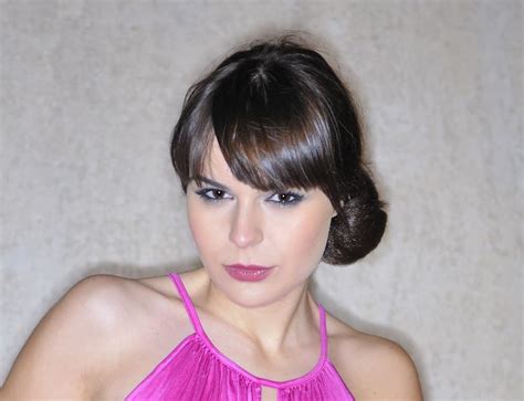 21 Beautiful Ways To Style A Bun With Bangs HairstyleCamp