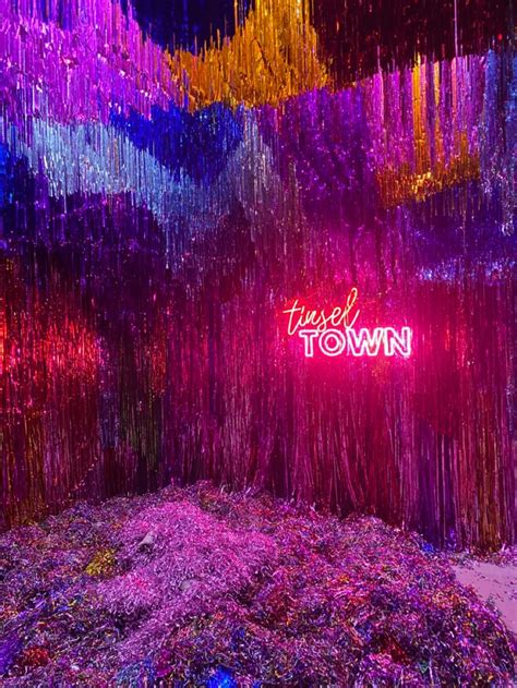 Pin Van Guiovanny Gomez Op Neón Thema Pop Up Kerst