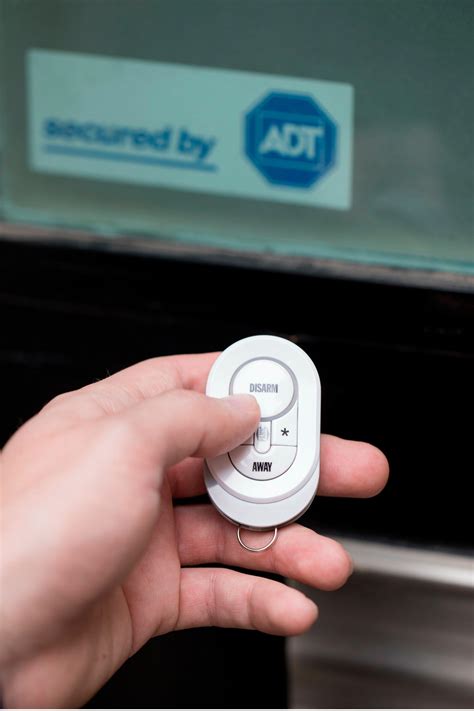 Customer Reviews Samsung Smartthings Adt Keychain Remote White F Adt Key 1 Best Buy