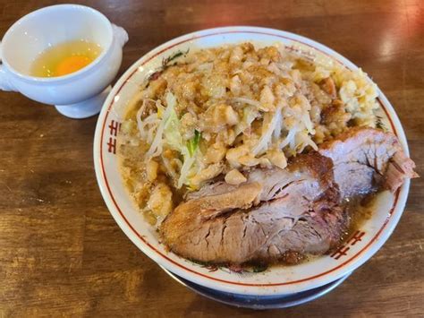『ミニラーメン生玉子』らーめん 豚島のレビュー ラーメンデータベース