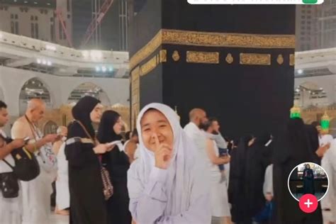 Foto Videonya Pakai Seragam Sekolah Di Depan Kabah Viral Siswi Smp Kota Mataram Ini Ternyata