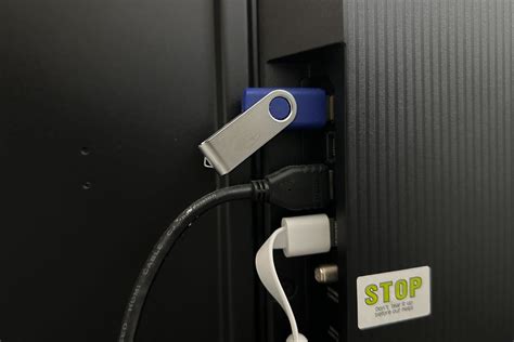 5 Smart Ways To Use Your TVs USB Port Flipboard