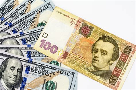 그 리브 빌 1 백 한 나는 백 달러 지폐는 흰색 바탕에 팬에 밖으로 확산에 속 인 다 0명에 대한 스톡 사진 및 기타 이미지 0명 100 100 달러 지폐 미국