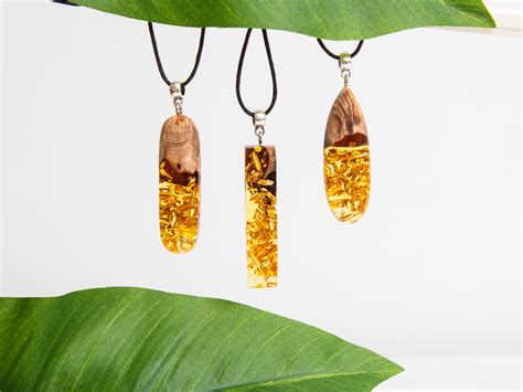 Resin 101 A Beginner S Guide To Creating Resin Art