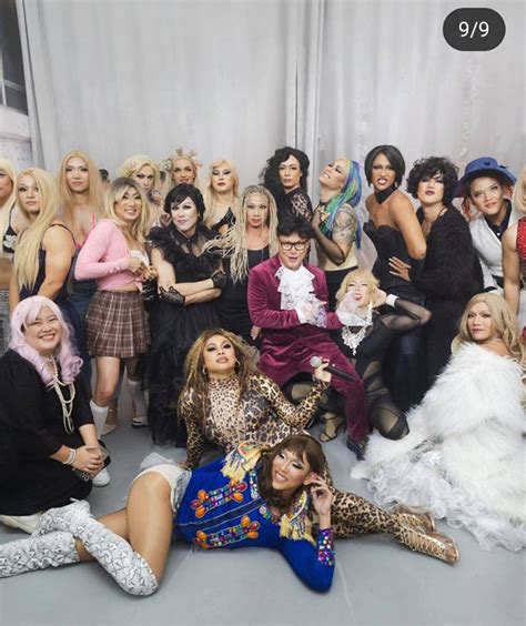 Photo Gallery “กัน” ลูกชาย “นก ฉัตรชัย นก สินจัย” เปลี่ยนลุคไปงานวันเกิดเพื่อน ทำคนบันเทิงแซว