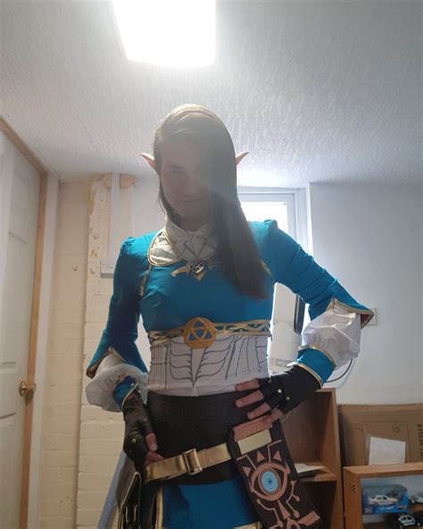 [botw] My Zelda Cosplay Ignore The Over The To Eye Shadow That Was For Halloween R Zelda