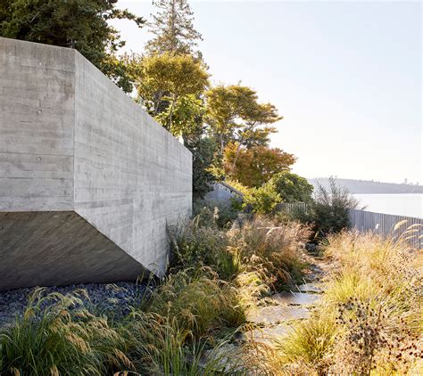 Liminal House By Mcleod Bovell