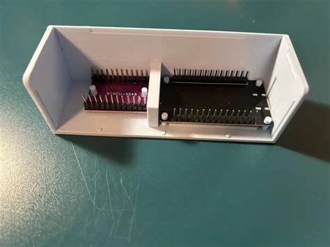 Case For 3 Oled Ssd1306 Displays And Esp32 Chip By Chuckborismakerworld Download Free 3d Models