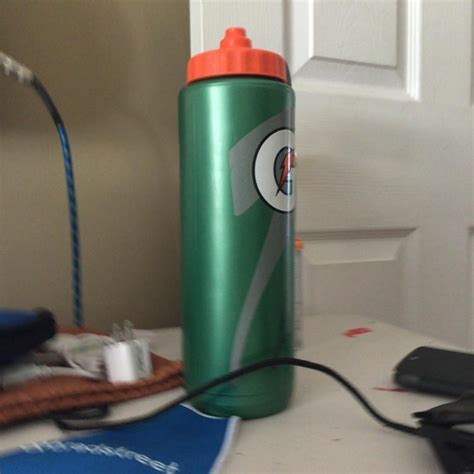 Ios Uiimageview Live Filter Being Stretched Over Camera Preview Layer