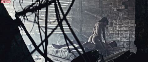 Yana Marinova Nuda ~30 Anni In Bullets Of Justice