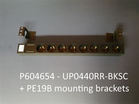 8 X Ute In Black Colour Terminal Block Connection Eldeco