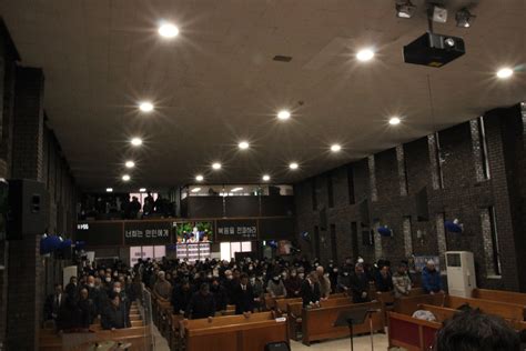 행사사진 성탄절 촛불 예배 및 성탄 축하 예배유아 세례식