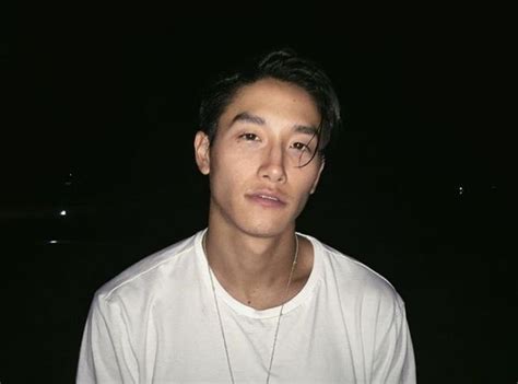 深夜男朋友 On Twitter 小林竜介出道前被拍摄gv23min完整版 虽是被迫下海 但是这颜值 这肌肉身材 鸡巴又大又粉嫩 真的🉑