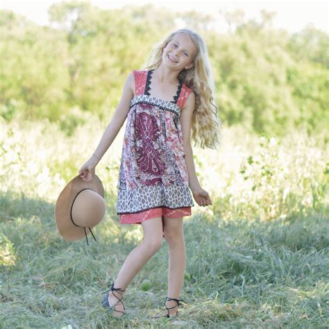 Spring Boho Style Mini Fashion Addicts Spring Boho Style Mini Fashion Addicts