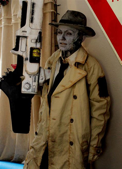 This Nick Valentine Fallout 4 Cosplay Is Fantastic Gamesradar