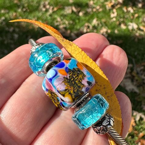 Ohm Twisted Bangle 20 Marthnickbeads