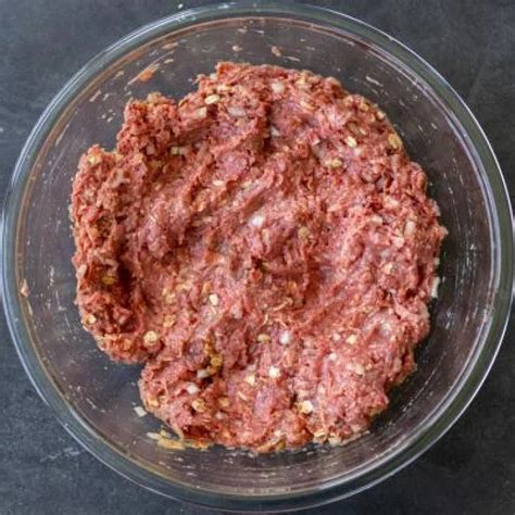 Meatloaf Recipe With Oatmeal So Juicy Momsdish