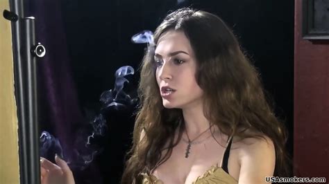 Bree Smoking Eporner