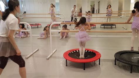 즐거운 트램폴린 점프시간~~ Youtube