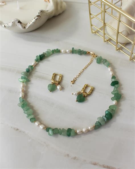 Пин на доске Collage Item Pins в 2024 г Бисерные украшения Бижутерия Ожерелье из камней