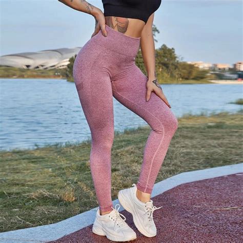 Купить Женские бесшовные леггинсы с эффектом пуш-ап, брюки для фитнеса ...