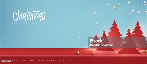 메리 크리스마스 배너 제품 디스플레이 원통형 모양과 크리스마스 트리 종이 컷 스타일 0명에 대한 스톡 벡터 아트 및 기타 이미지 0명 3차원 형태 강단 Istock