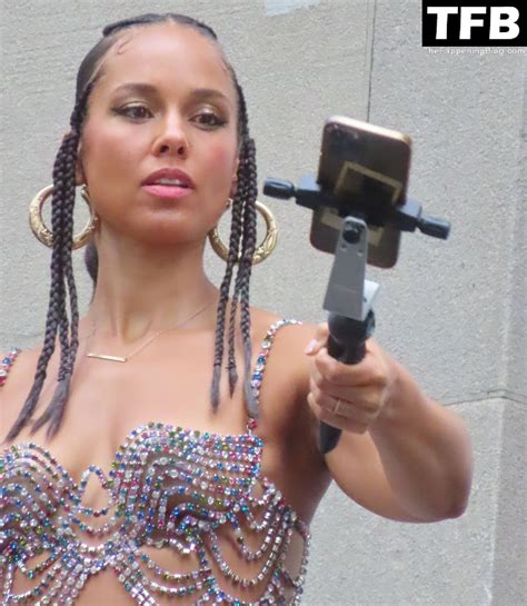 Alicia Keys Aliciakeys Ayxxxclusive Nude Leaks Onlyfans Photo 150 Thefappening