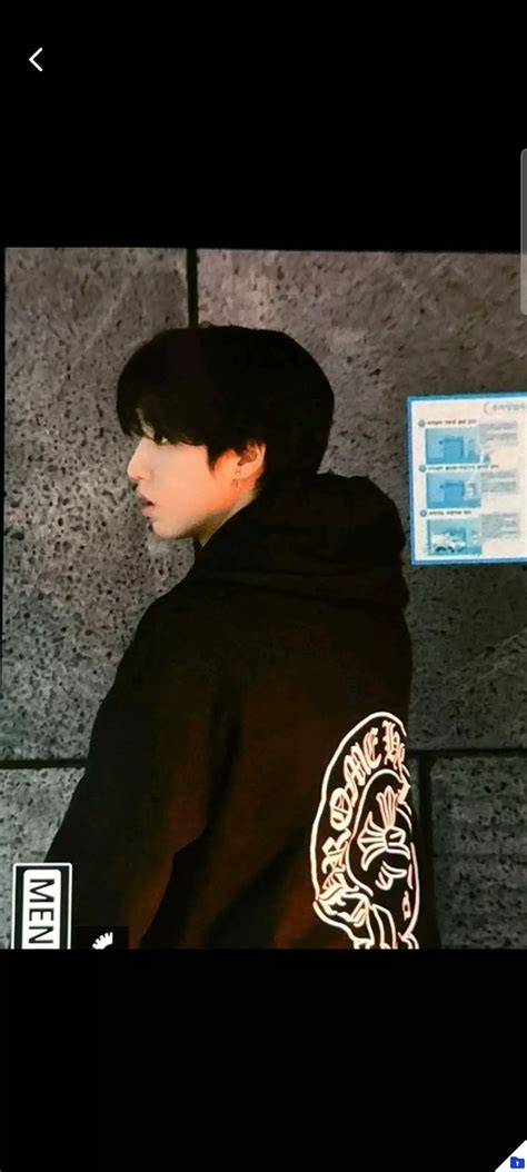 Chat With Han Jisung Nerd Enjoy Free Ai Character Roleplay Flowgpt Han Jisung Nerd Rp