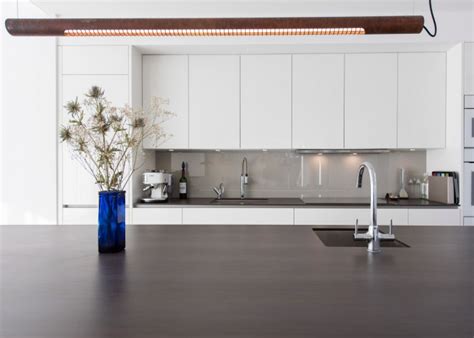 Rugged Flint Walls Feature In House 19 By Jestico And Whiles