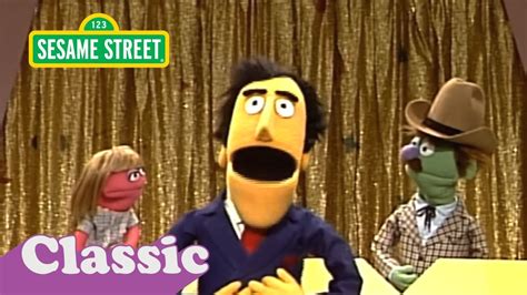 The Triangle Is Right With Guy Smiley And Prairie Dawn Sesame Street Classic Youtube