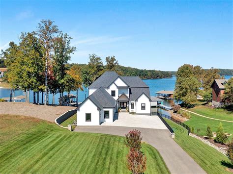 937 Compass Cove Cir Moneta Va 24121 Zillow