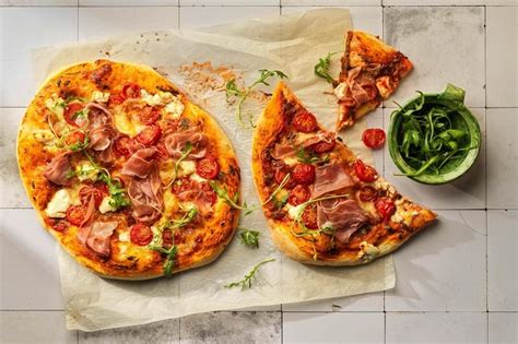 The Savory Slice What Kind Of Ham Is Used On Pizza Jonathans Pizza And Wings