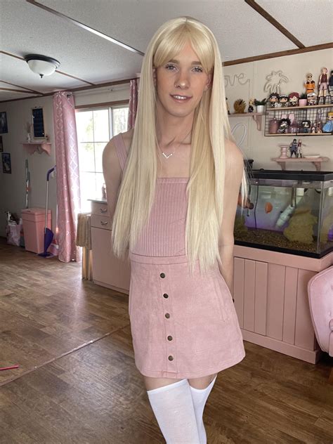 Feeling Girly 💕 Rcrossdressing