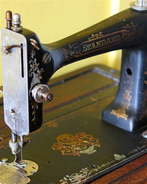 Diy Free Mouse Sewing Pattern Pdf And Tutorial Quiet Life Farm